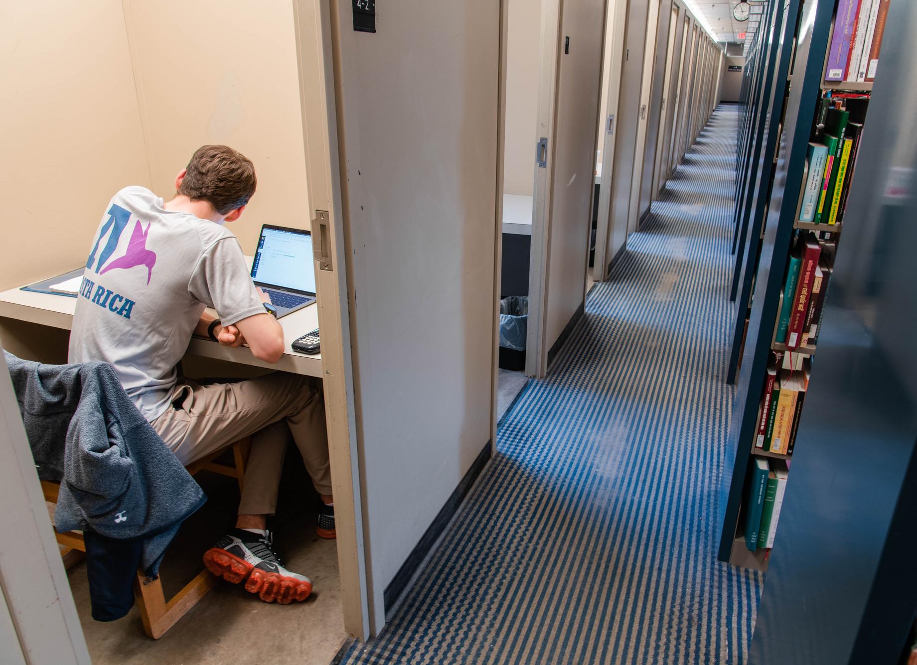 Hatcher South Open Carrels | University of Michigan Library